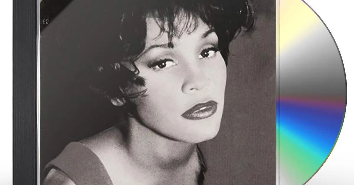 ESSENTIAL WHITNEY HOUSTON (GOLD SERIES) CD