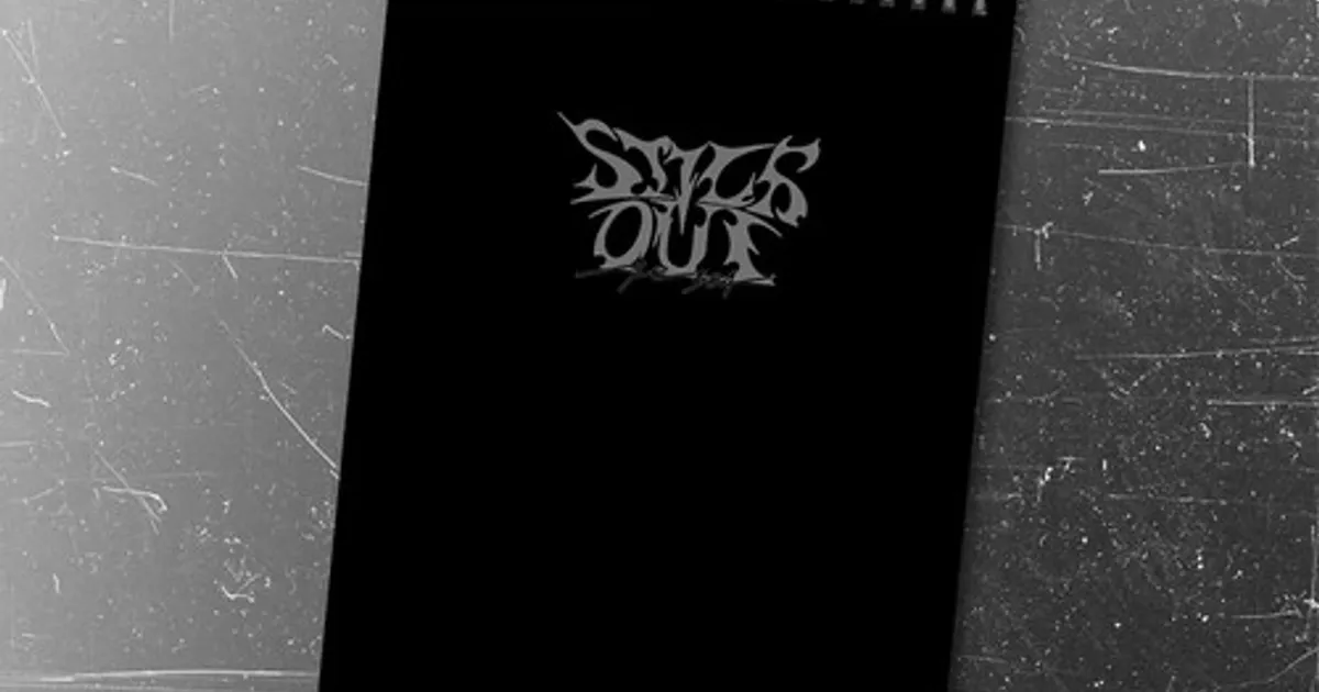 NMIXX FE3O4: STICK OUT [PYROMANCY VER.] CD