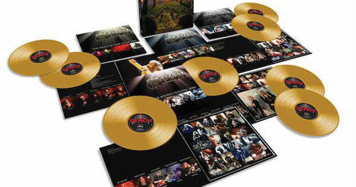 Saxon VINYL HOARD Vinyl Record Box Set